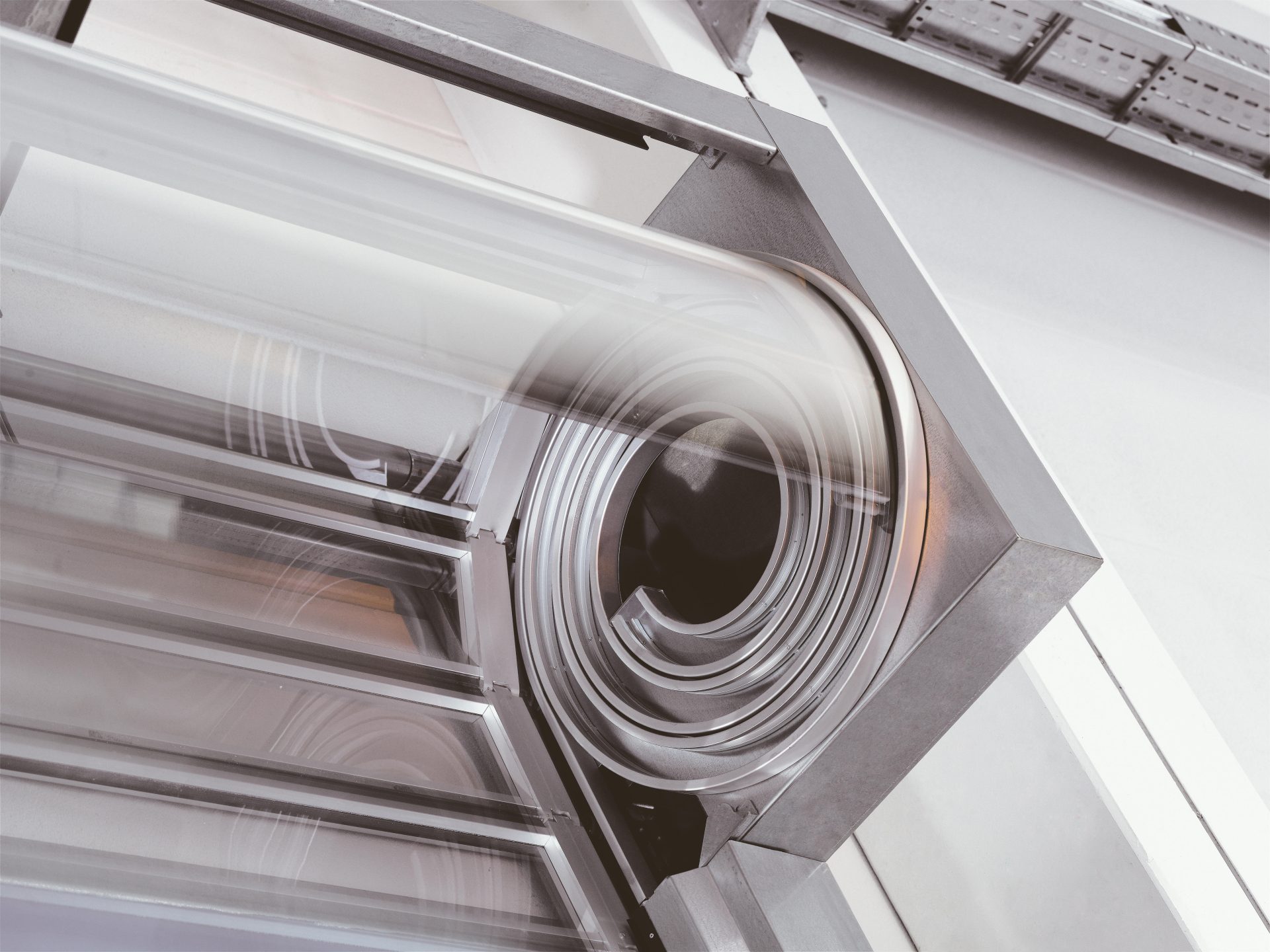 EFAFLEX 50 Years: fast forward high-speed-doors