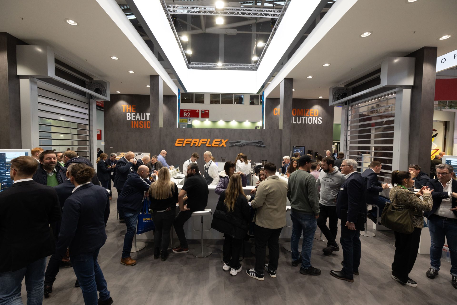 BAU 2025: EFAFLEX presents innovative door study - company draws ...